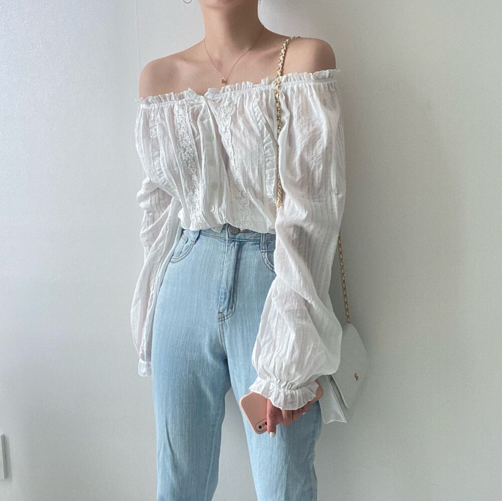 2wayショルダーコットンレースブラウス【韓国ファッション】【春夏新商品】[品番：ZJ000020688]｜Girly Doll（ガーリードール）のレディースファッション通販｜SHOPLIST ...